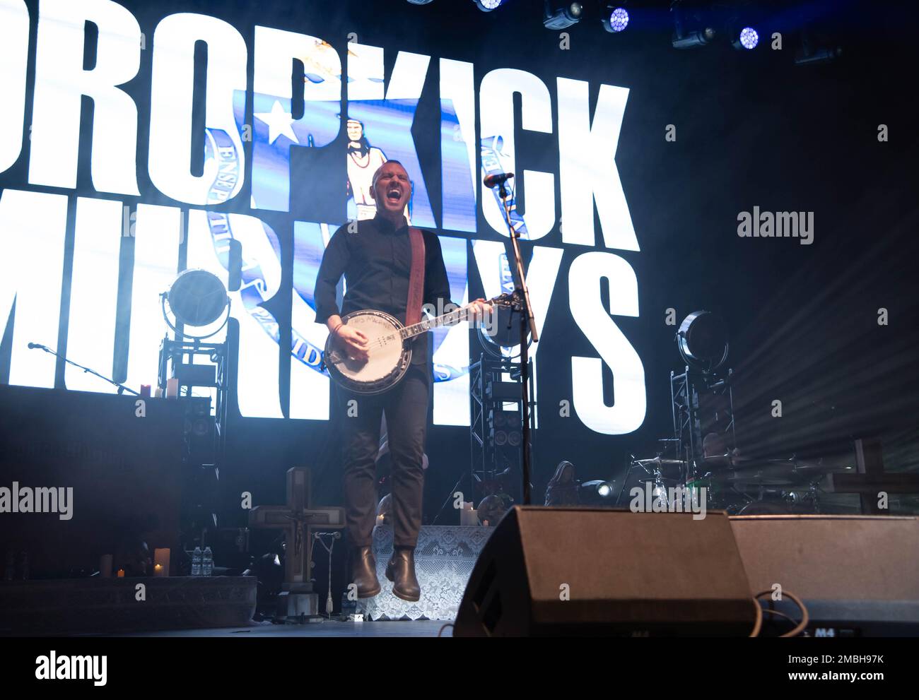Jeff DaRosa of The Dropkick Murphys - OVO Hydro Glasgow on the 17th ...