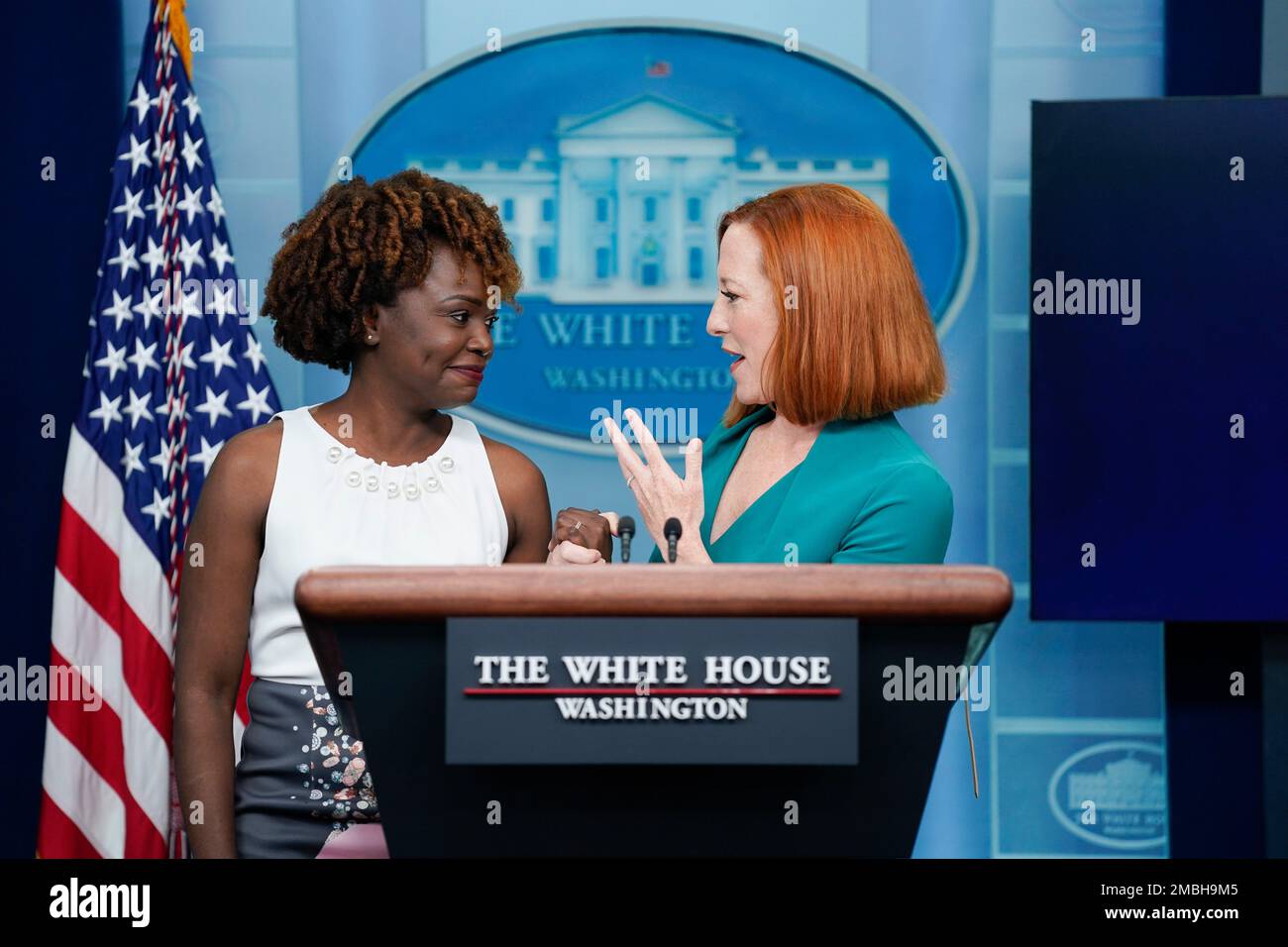 White House press secretary Jen Psaki introduces incoming press ...