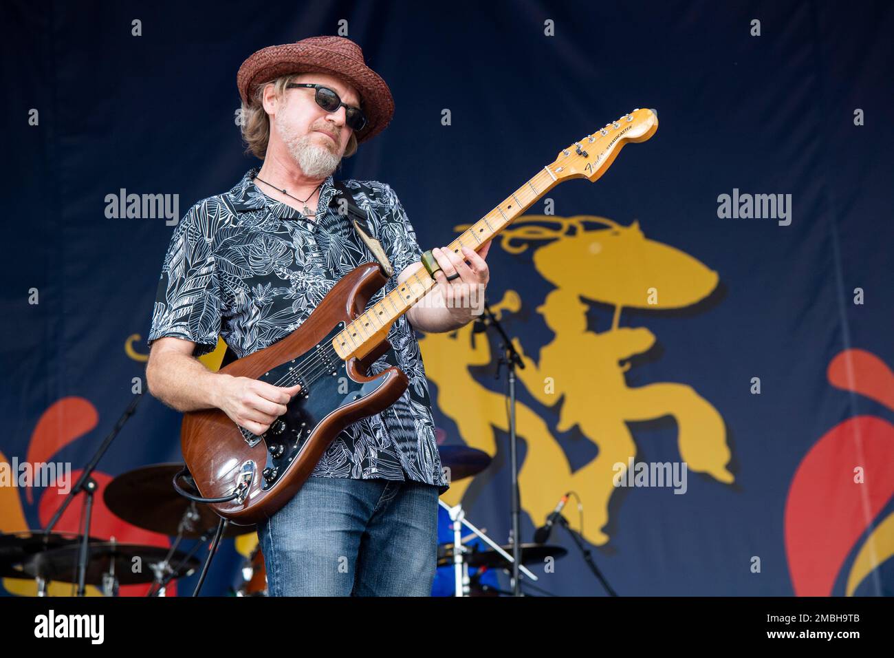 Jake Eckert of the New Orleans Suspects performs at the New Orleans ...