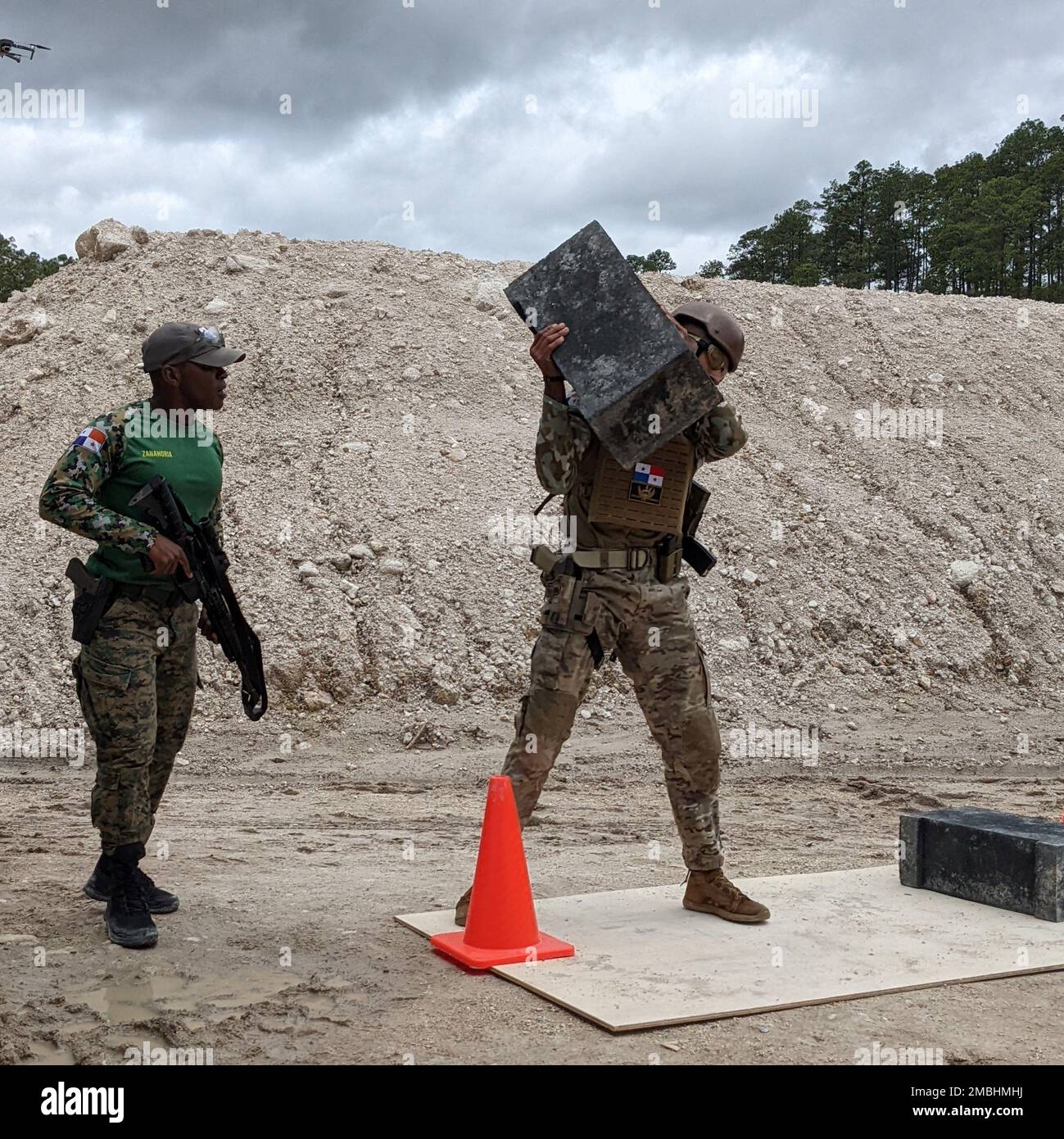 TEGUCIGALPA, Honduras – A member from Panama’s elite forces team hoists ...