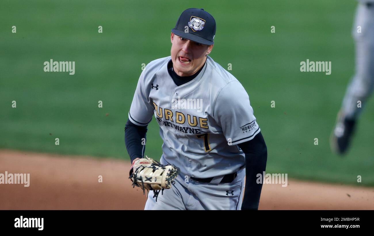 Purdue Fort Wayne's Alex Evenson plays during an NCAA baseball game on ...