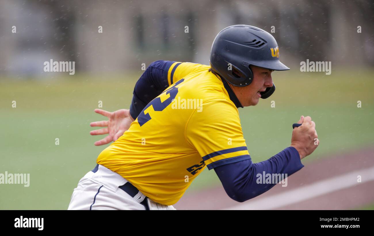 Northern Colorado's Craig Kenny runs during an NCAA baseball game ...