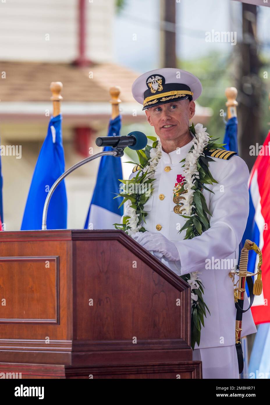 220616-N-KN989-1011 JOINT BASE PEARL HARBOR-HICKAM, Hawaii (June 16 ...