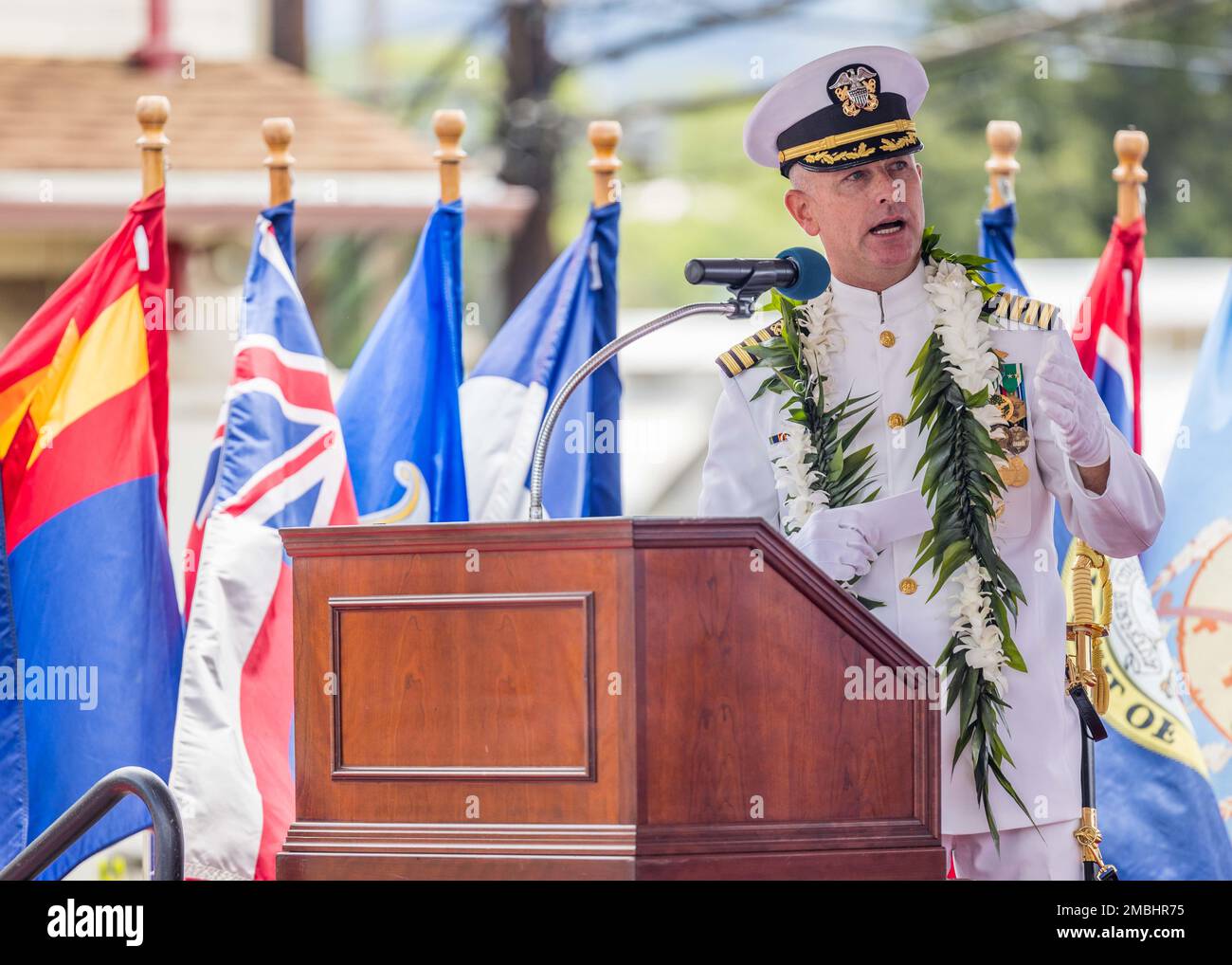 220616-N-KN989-1015 JOINT BASE PEARL HARBOR-HICKAM, Hawaii (June 16 ...