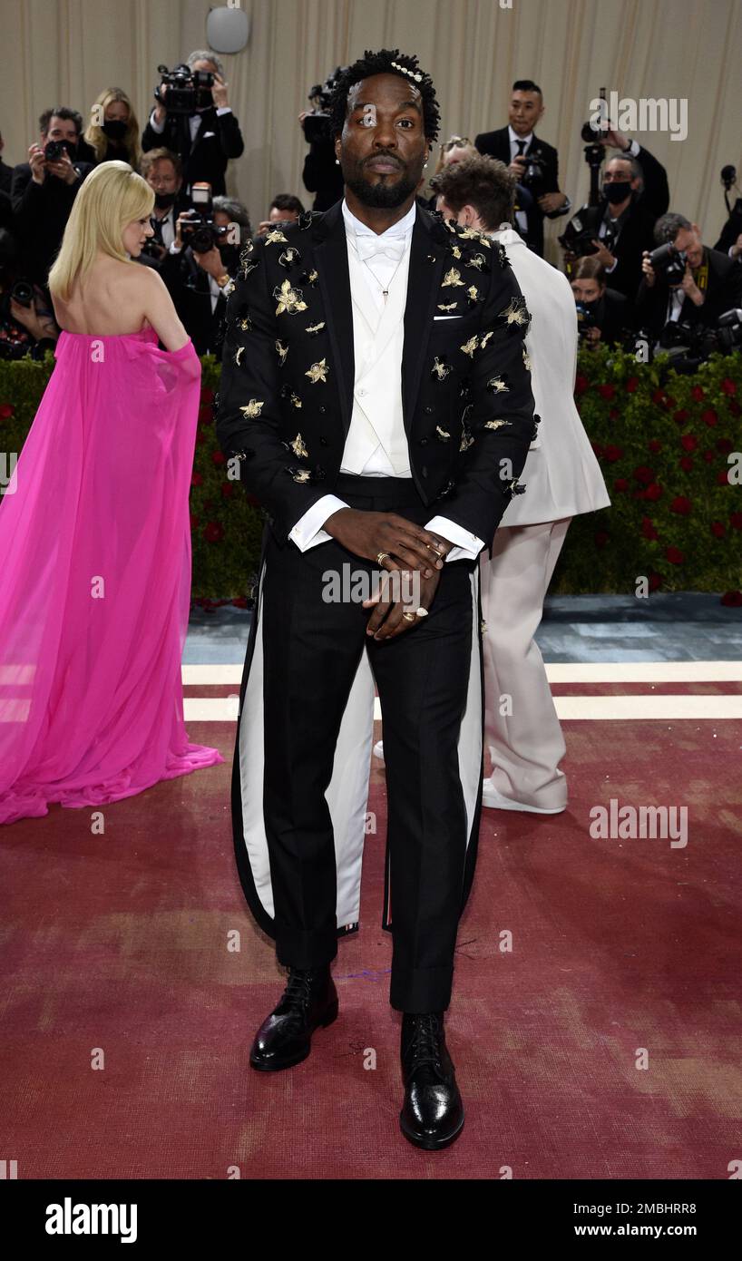 Yahya Abdul-Mateen II attends The Metropolitan Museum of Art's Costume ...