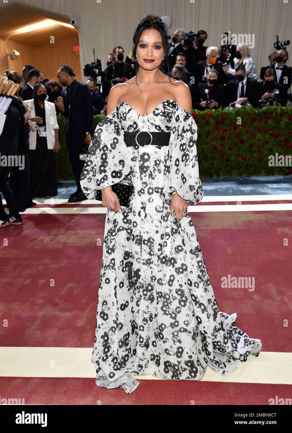 Rachel Smith attends The Metropolitan Museum of Art's Costume Institute ...