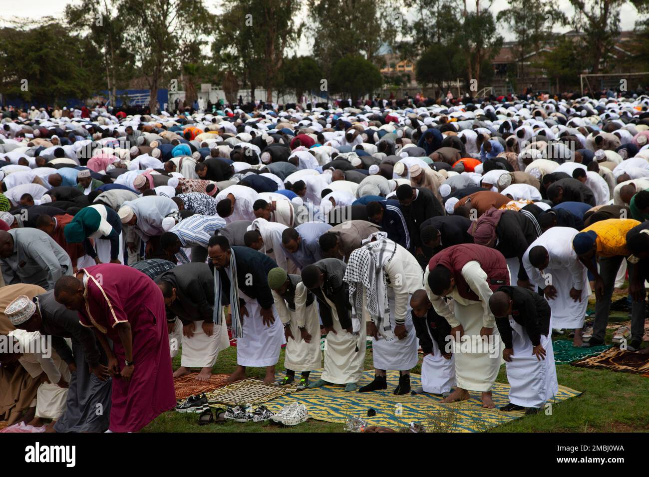 Kenyan Muslims perform the Eid al-Fitr prayers outside Masjid As Salaam ...