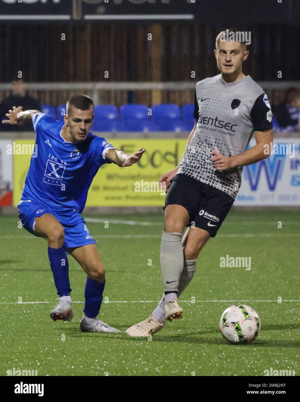 James convie irish league player hi-res stock photography and images ...