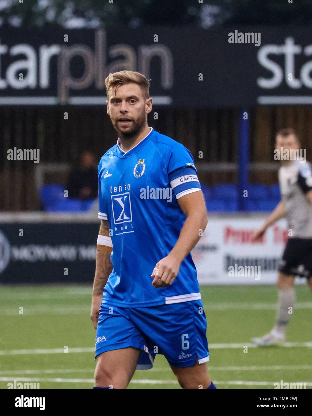 James knowles dungannon swifts nifl hi-res stock photography and images ...