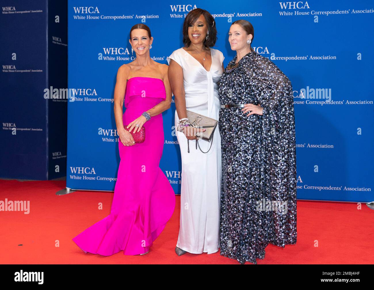Stephanie Ruhle, Gayle King and Drew Barrymore pose for photographers ...