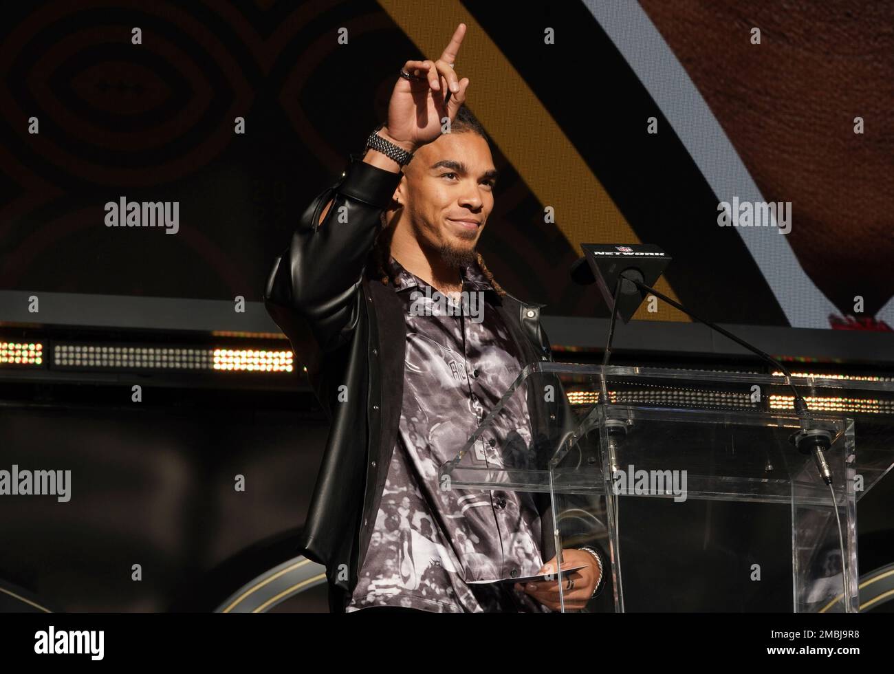 Chase Claypool announces the Pittsburgh Steelers 52th pick during the ...