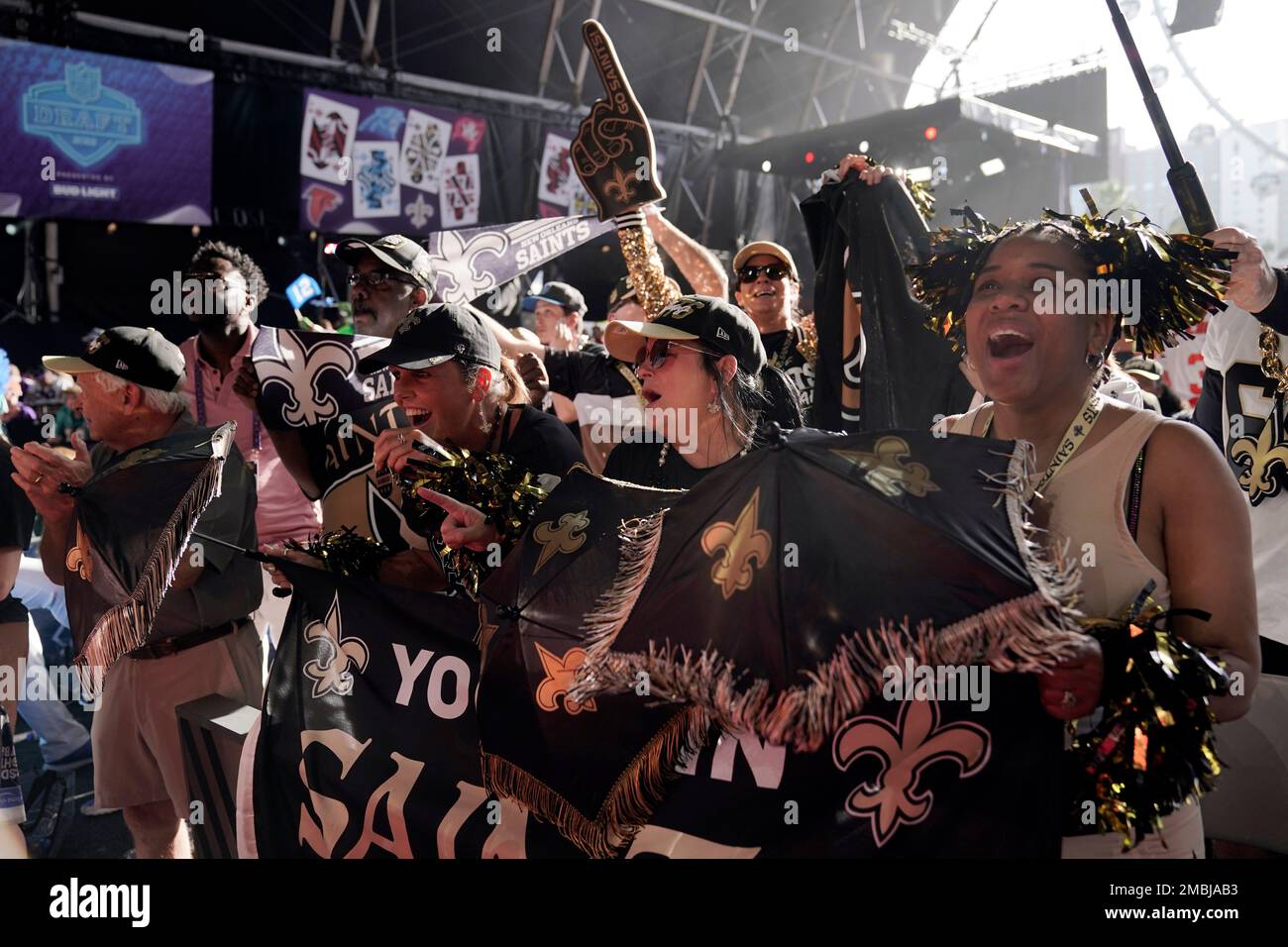 New Orleans Saints fans cheer during the second round of the NFL ...
