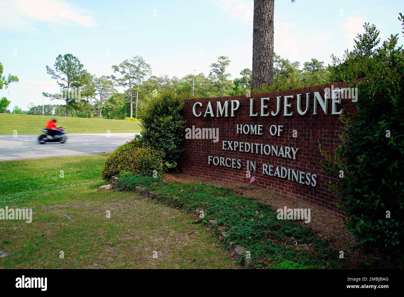 The main gate to Camp Lejeune Marine Base outside Jacksonville, N.C ...