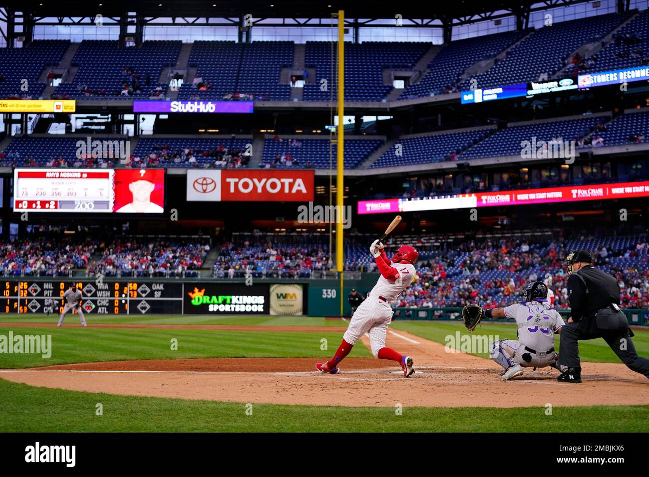 Philadelphia Phillies' Rhys Hoskins plays during a baseball game ...