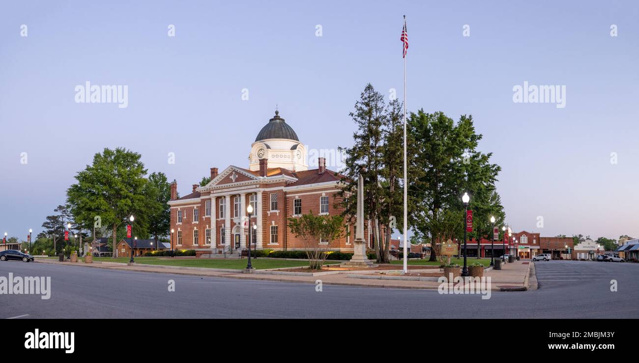 Blakely, Georgia, USA - April 19, 2022: The Early County Courthouse ...