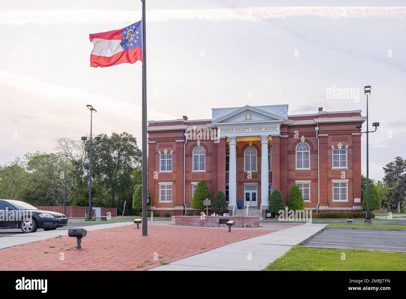Blackshear, Georgia, USA - April 16, 2022: The Pierce County Courthouse ...