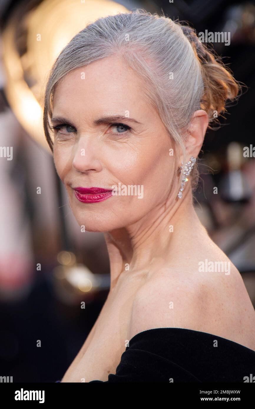 Elizabeth McGovern poses for photographers upon arrival at the World ...