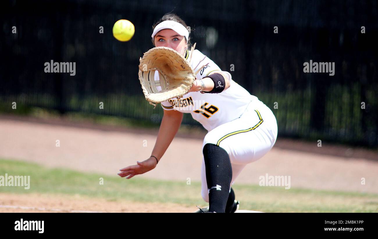 Towson infielder Rylee Penrod (16) catches a ball at first base during ...
