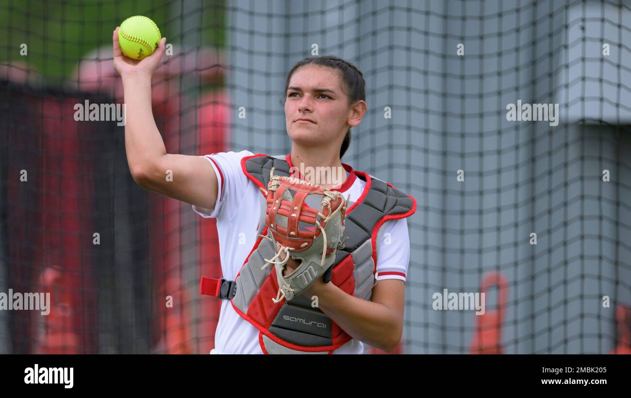 Nicholls catcher Lulu Vazquez (10) throws during an NCAA softball game ...