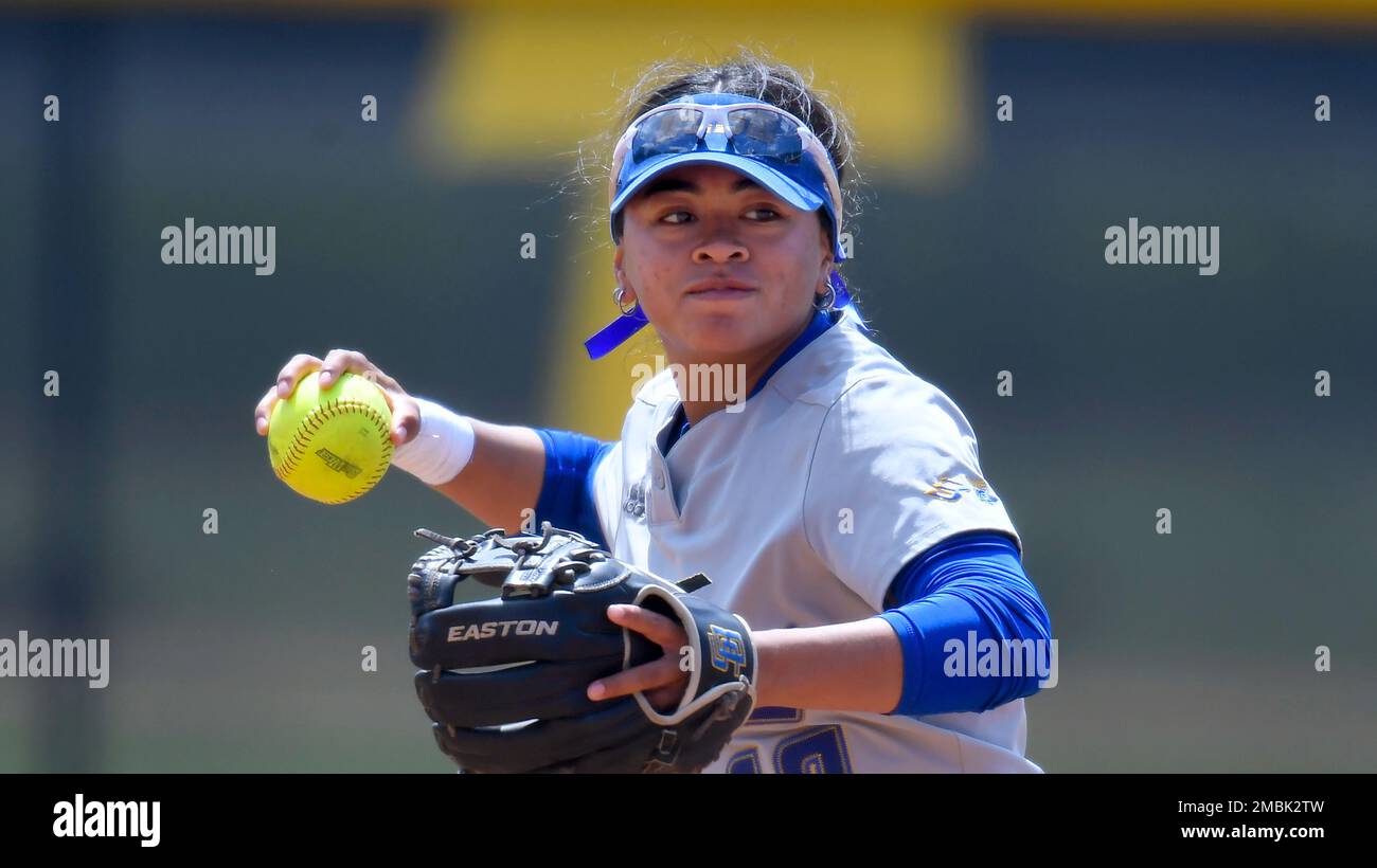 UC Santa Barbara infielder Maci Fines (10) during an NCAA softball game ...