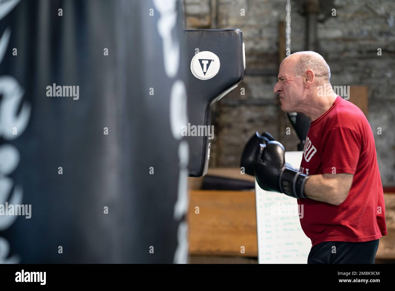 Ohio Congressional candidate Phil Heimlich works out at Cincinnati ...
