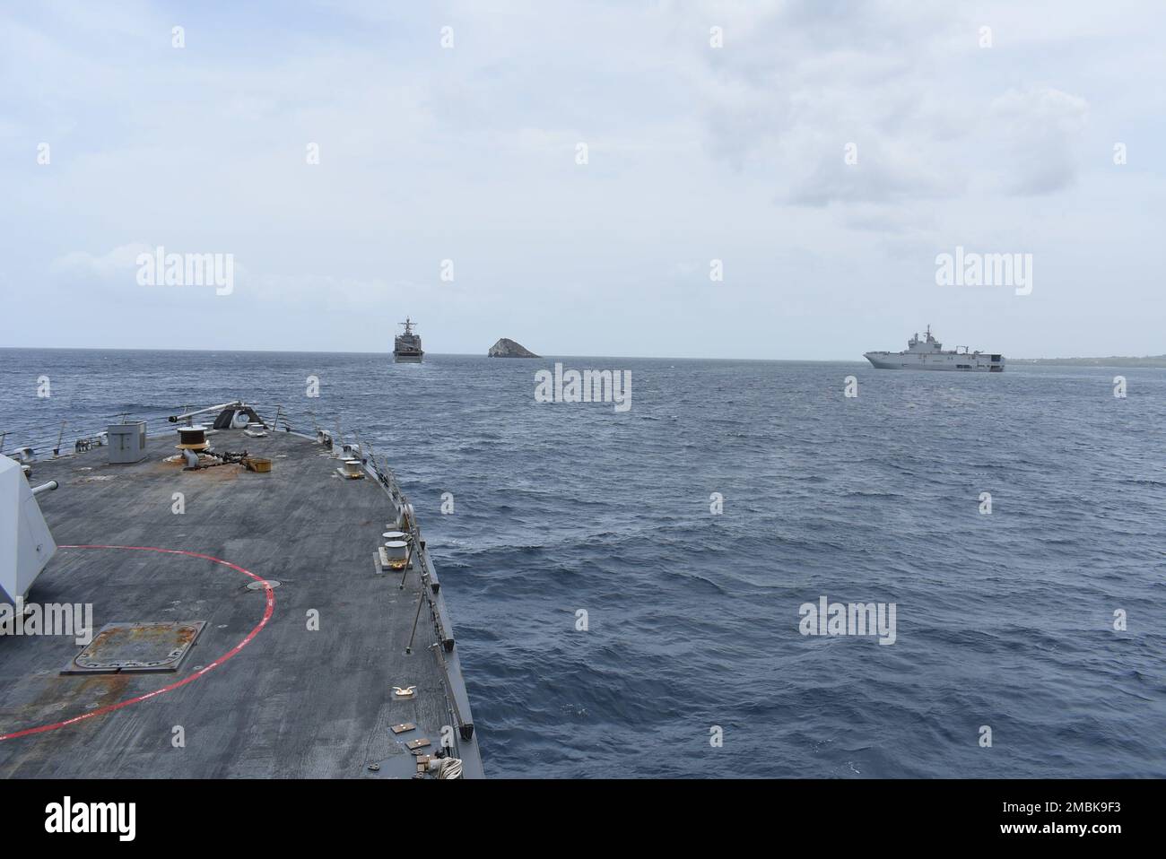 220616-N-N3764-2005 CARIBBEAN SEA (June 16, 2022) The Harpers Ferry ...