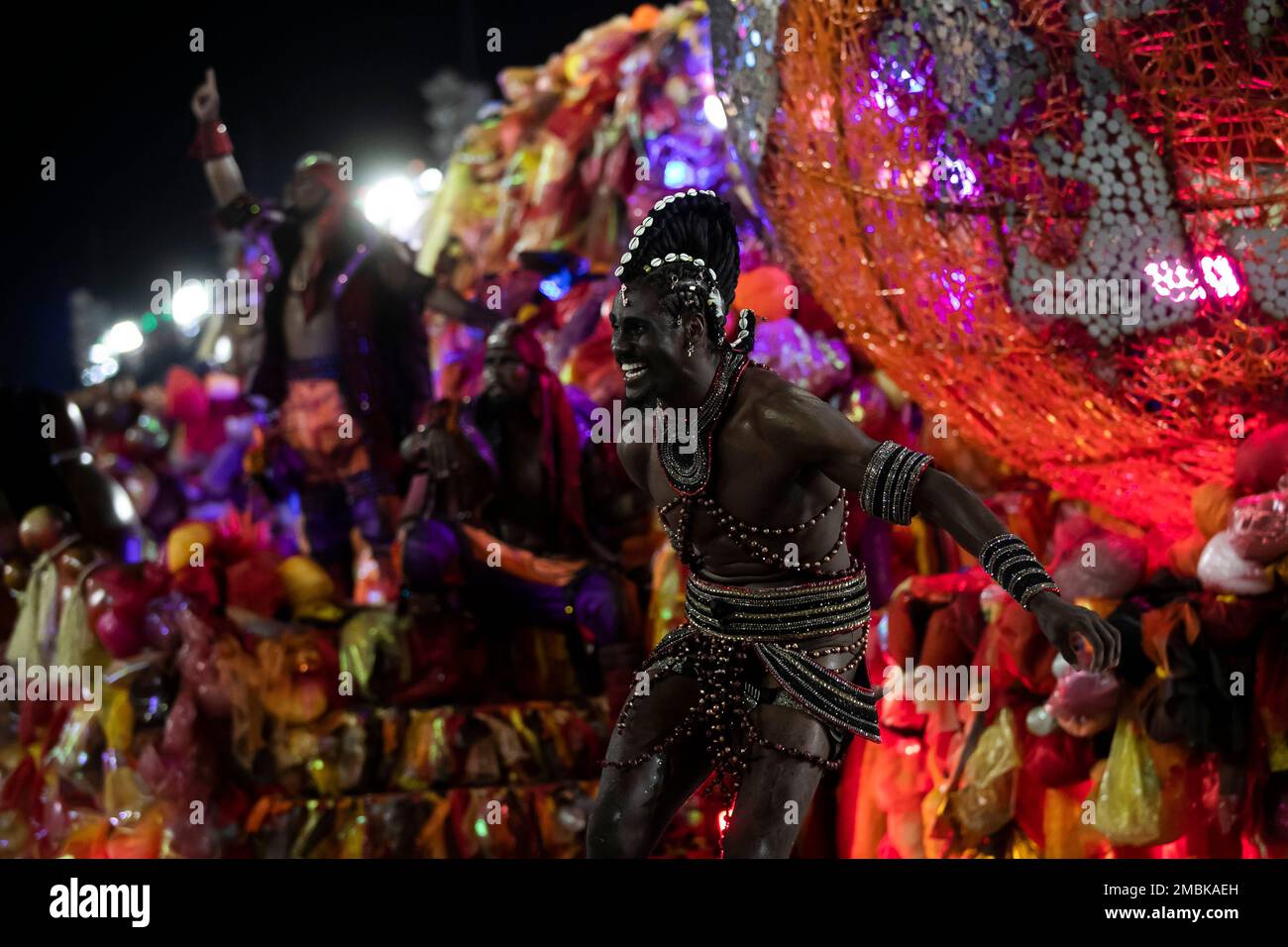 A performer from the Grande Rio samba school parades during Carnival ...