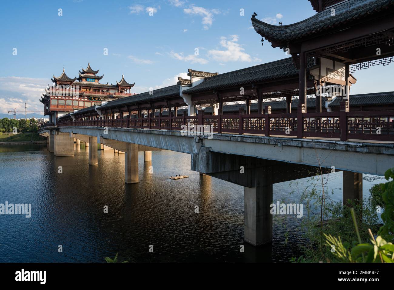 Wenfeng hi-res stock photography and images - Alamy
