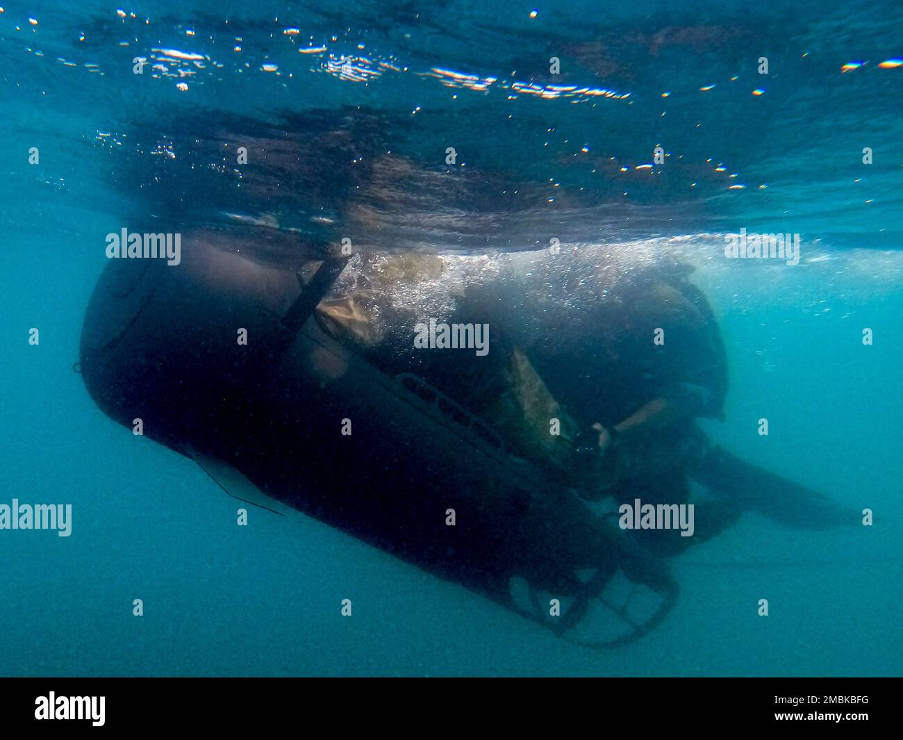 U.S. Marines with 2d Reconnaissance Battalion, 2d Marine Division ...