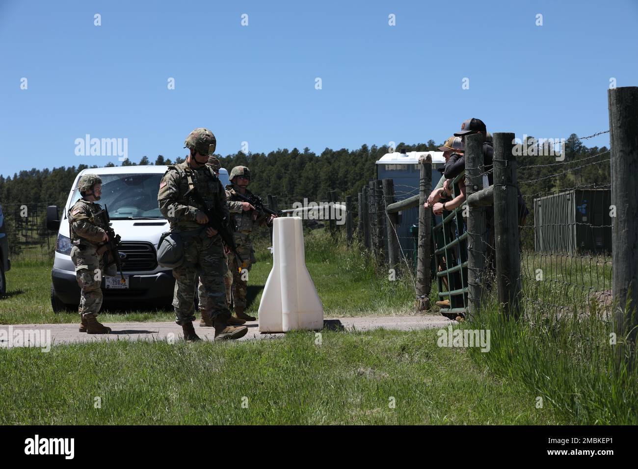 Soldiers assigned to Delta Company, 1st Battalion, 112th Aviation ...