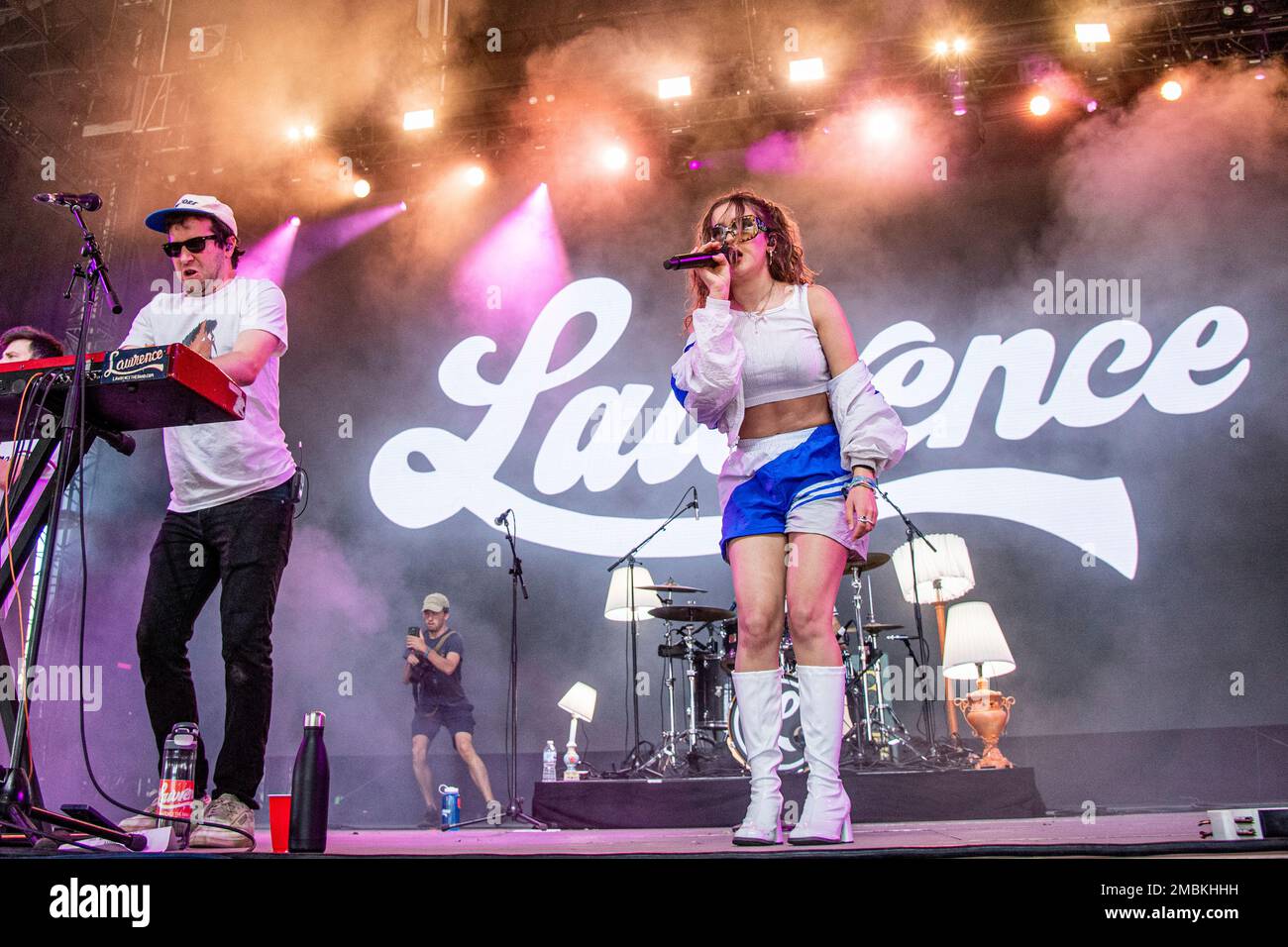 Clyde Lawrence, left, and Gracie Lawrence of Lawrence perform at the ...