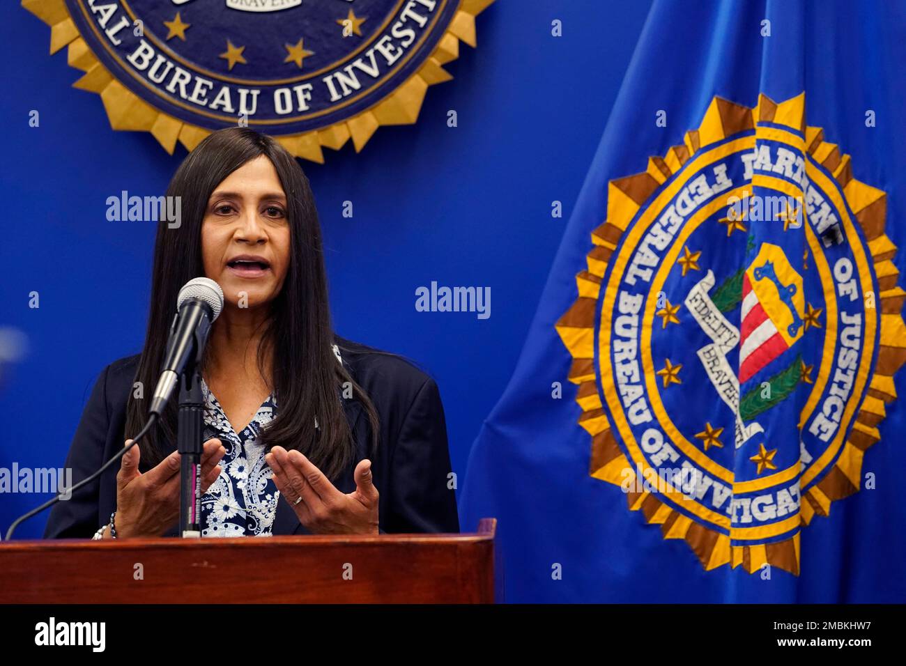 Special Agent Elizabeth Rivas, FBI's Art Crime Team Members, Los ...