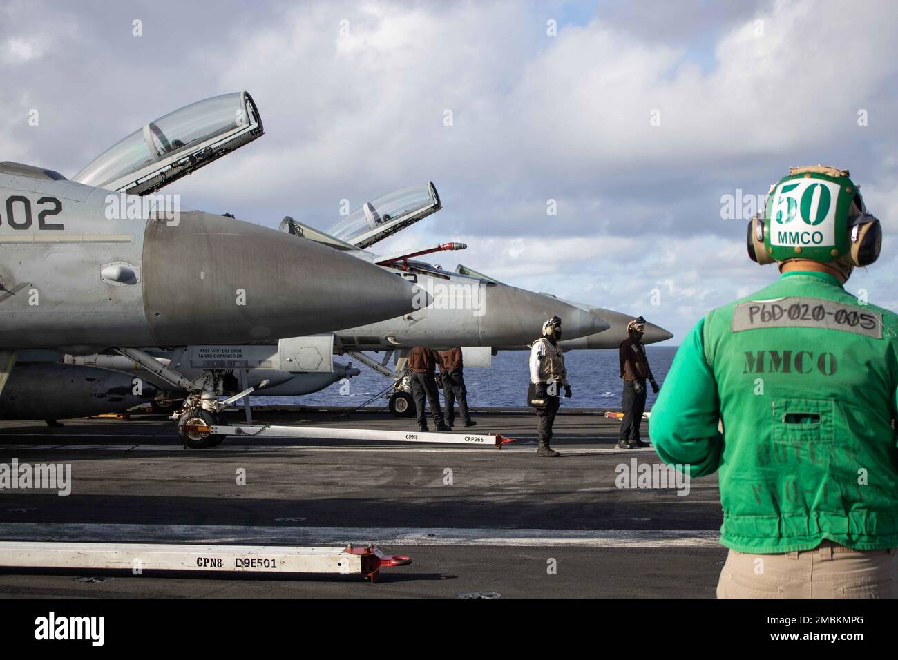 PHILIPPINE SEA (June 17, 2022) Sailors prepare for flight operations on ...