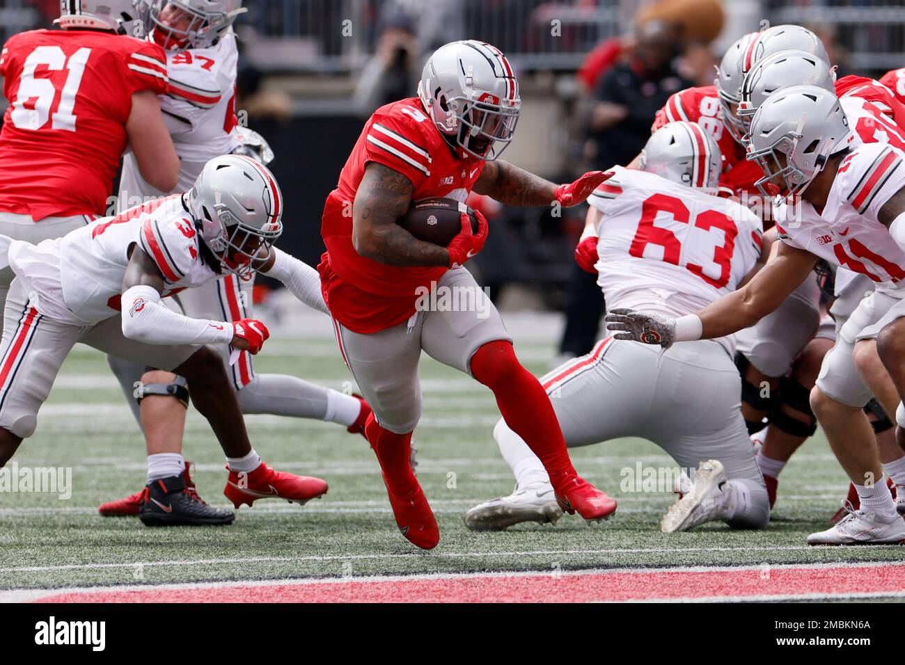Ohio State running back Miyan Williams plays in an NCAA college spring ...