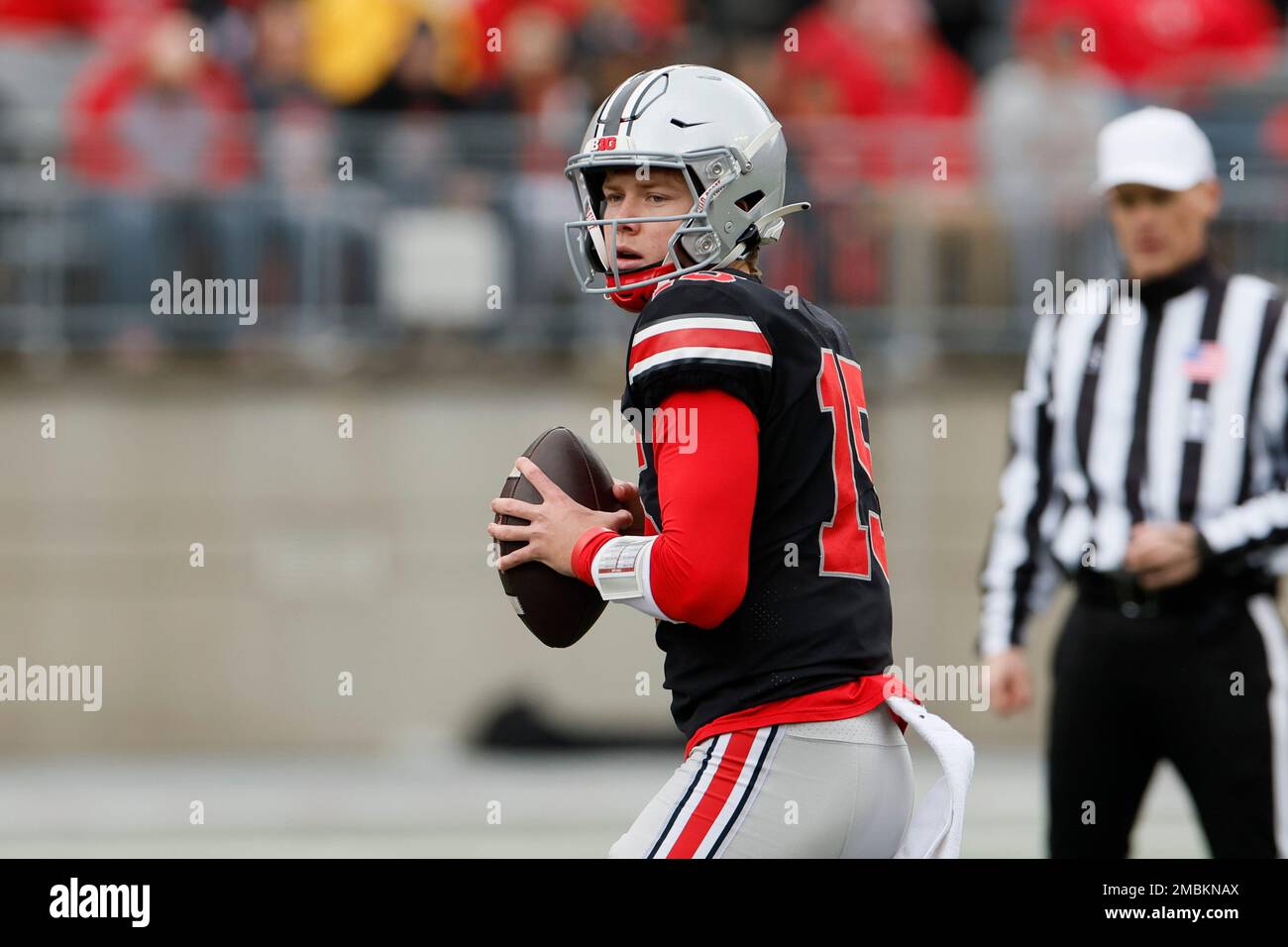 Ohio State quarterback Devin Brown plays in an NCAA college spring ...
