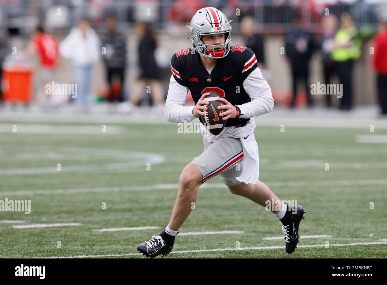 Ohio State quarterback Kyle McCord plays in an NCAA college spring ...