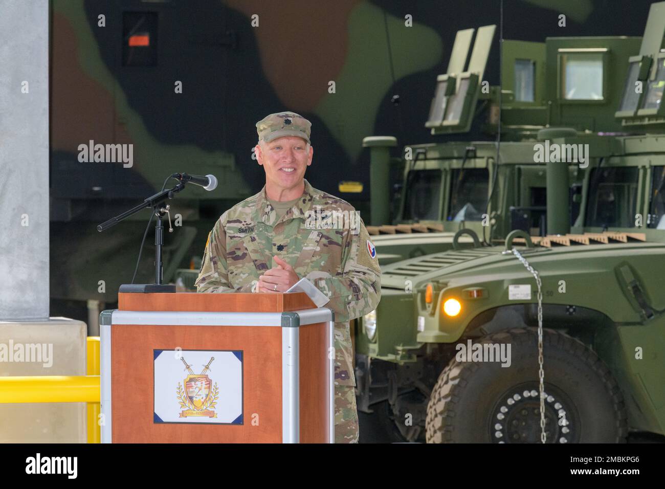 U.S. Army Lt. Col. Blake Smith, the new commander of the 405th Army ...