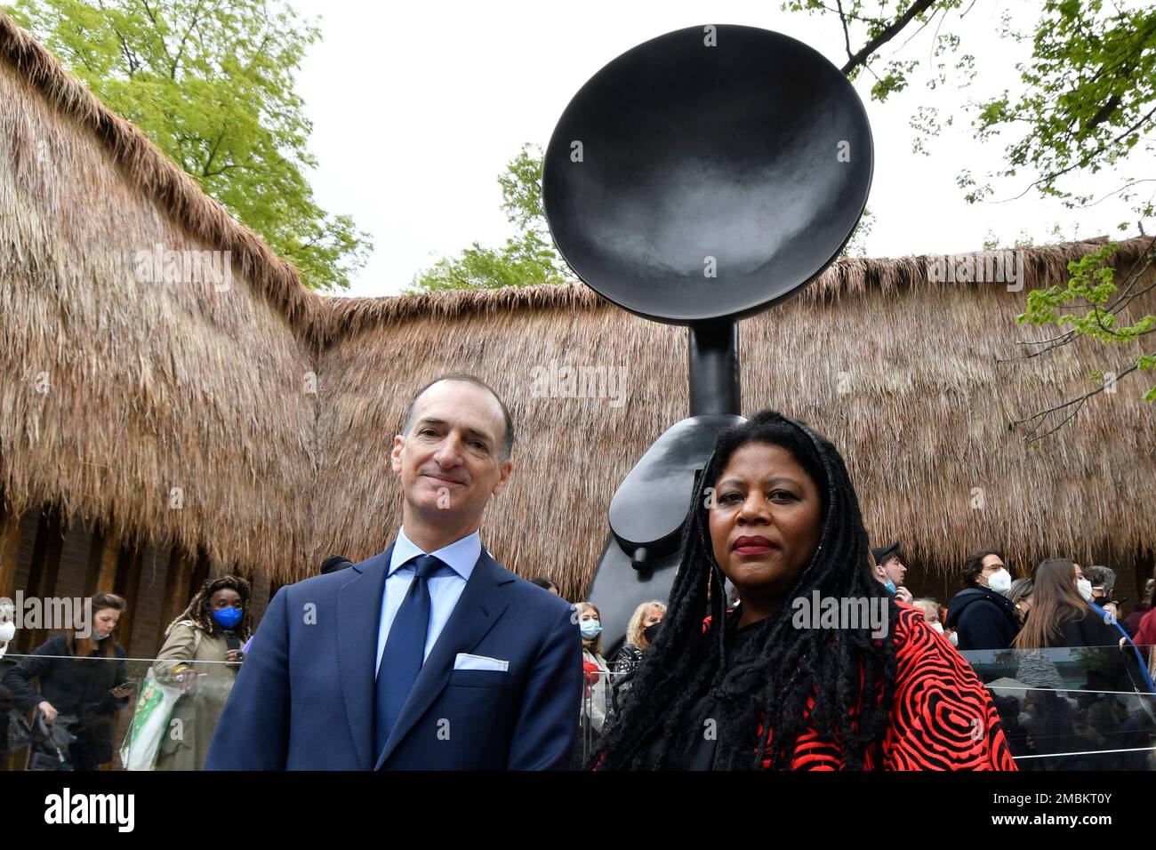 American sculptor Simone Leigh, right, and Thomas Smitham, Charge d ...