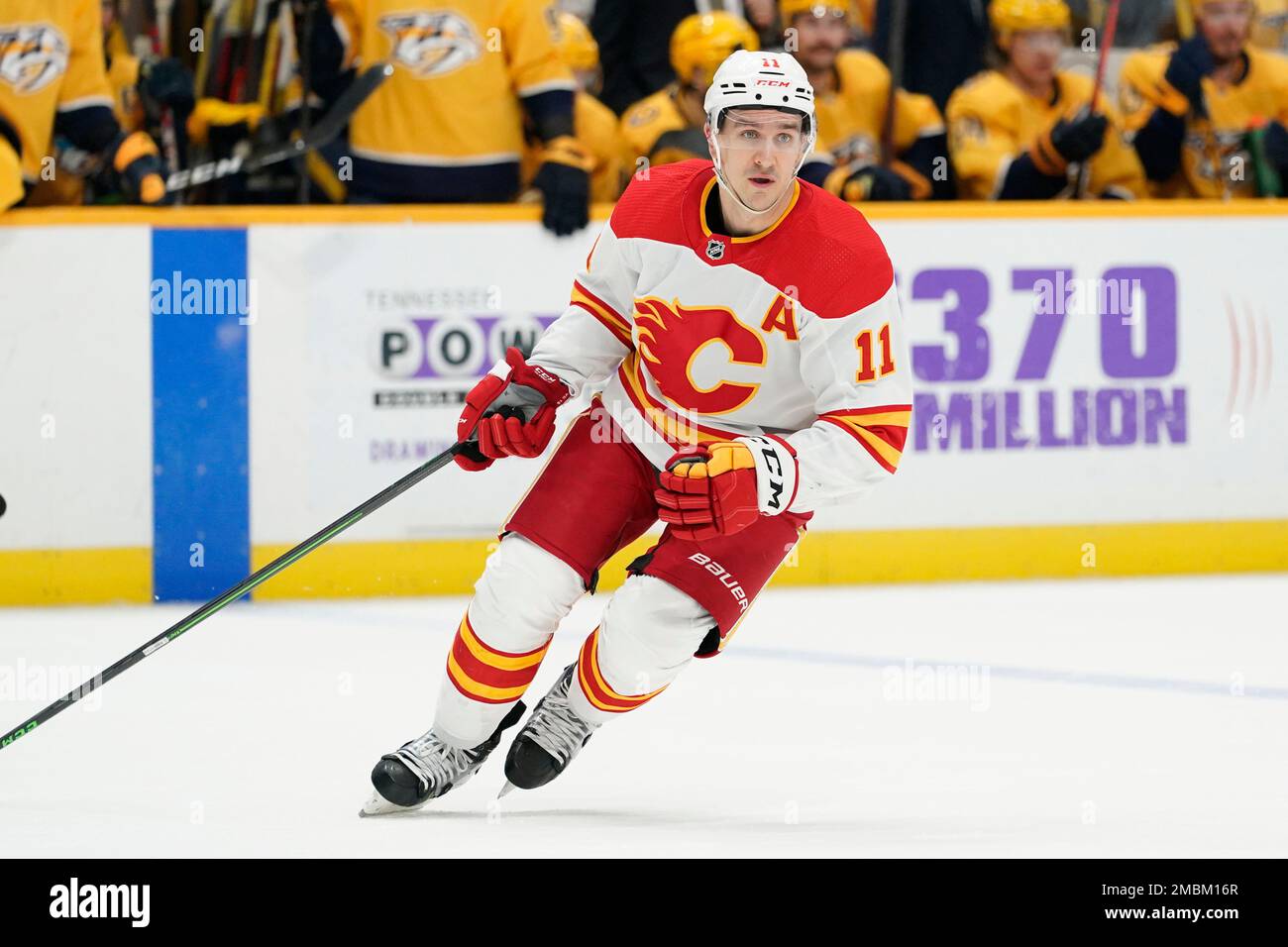 Calgary Flames' Mikael Backlund (11) plays against the Nashville ...
