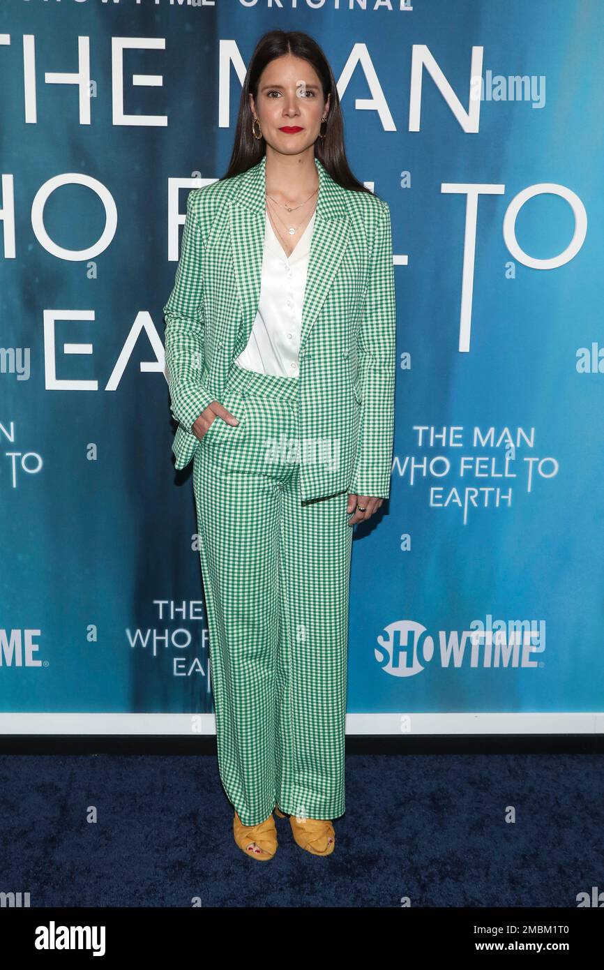 Actor Sonya Cassidy attends the premiere of the Showtime drama series ...