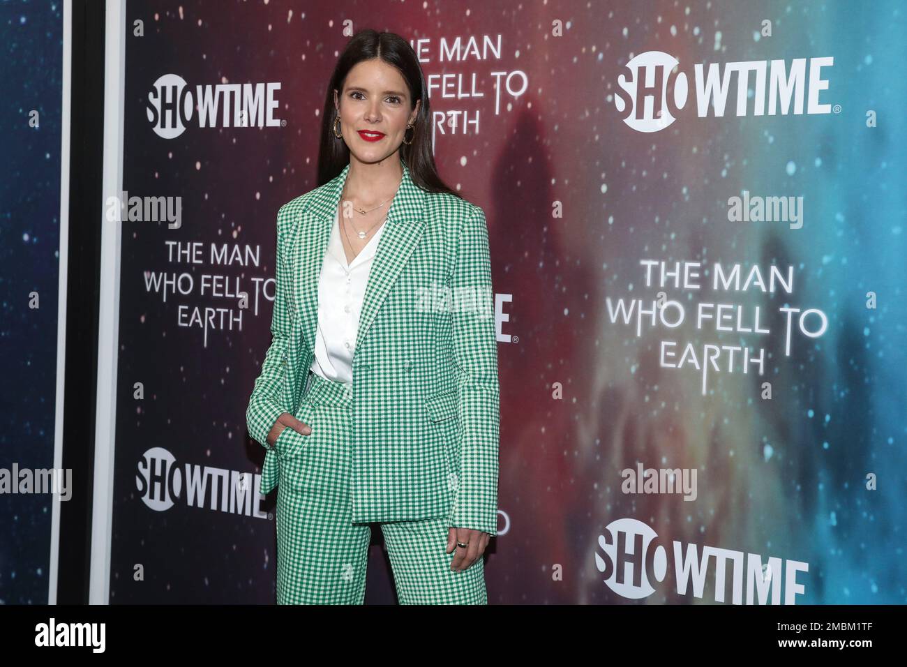 Actor Sonya Cassidy attends the premiere of the Showtime drama series ...