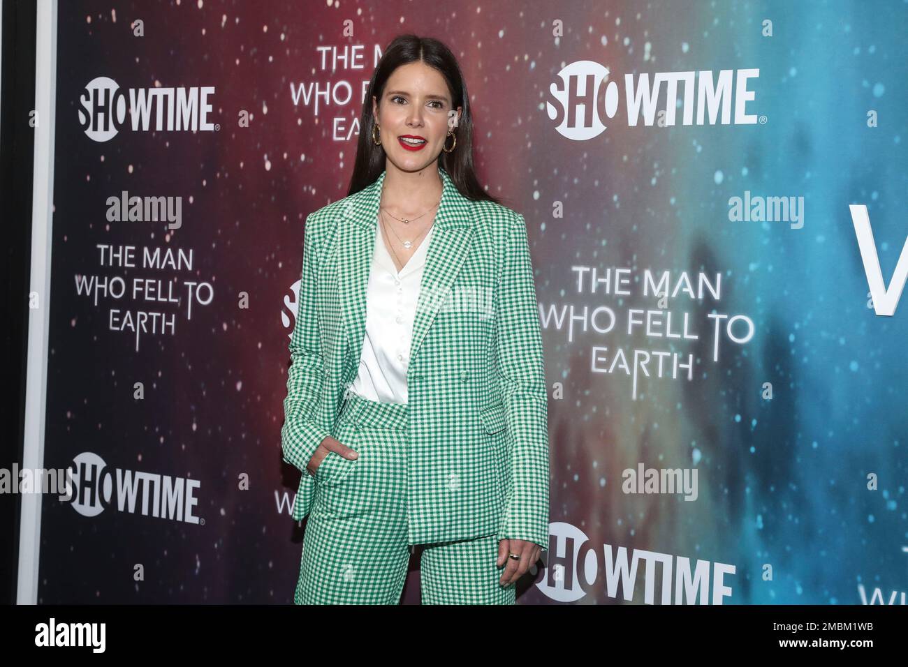 Actor Sonya Cassidy attends the premiere of the Showtime drama series ...