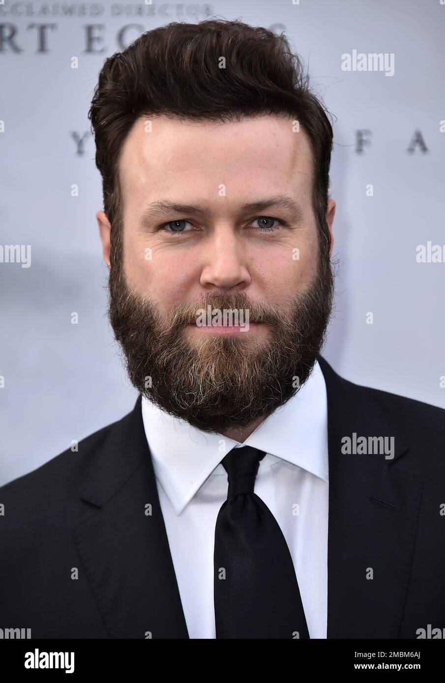 Taran Killam arrives at the Los Angeles premiere of "The Northman" on ...