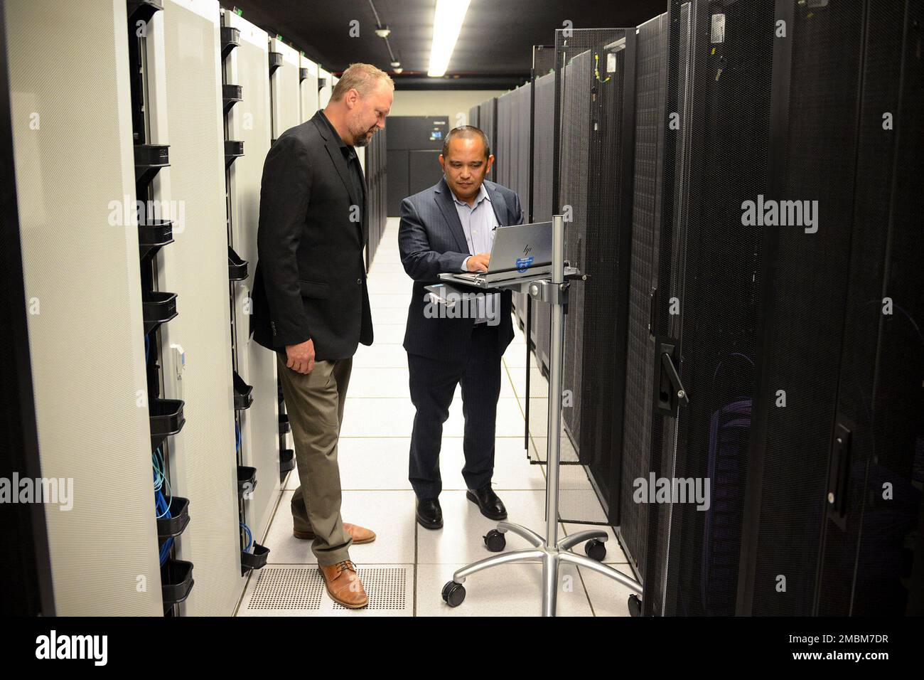 220616-N-YN244-1013 SAN DIEGO (June 16, 2022) Bill Huggins, test and ...
