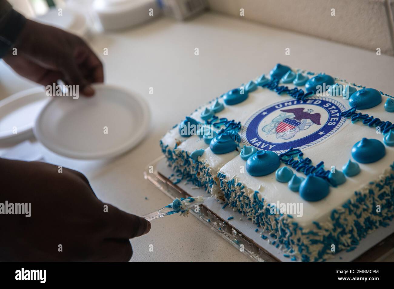 U.S Marines with Marine Aircraft Control Group 48 (MACG-48), 4th Marine ...
