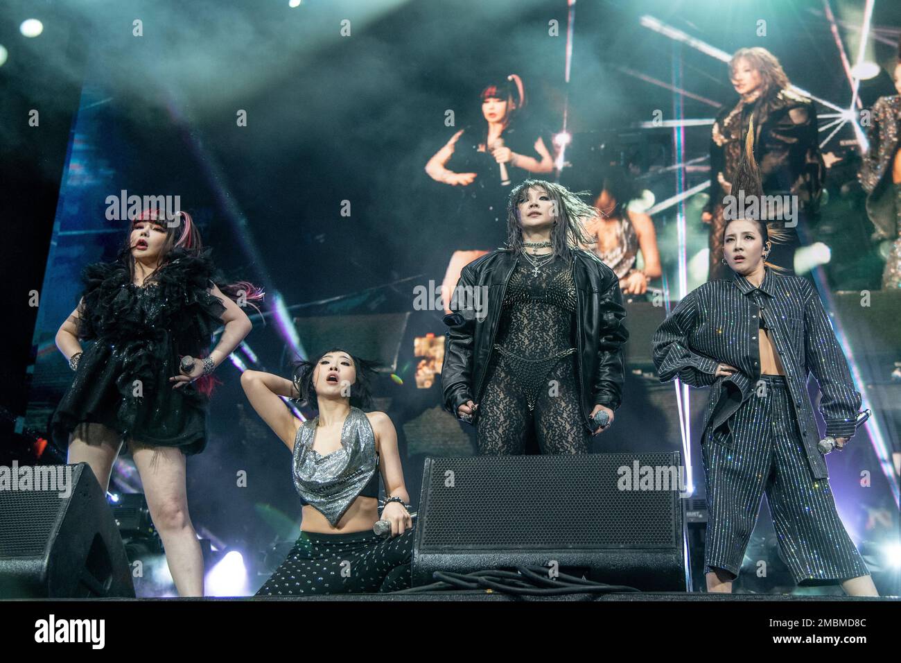 2ne1 Minzy 2022