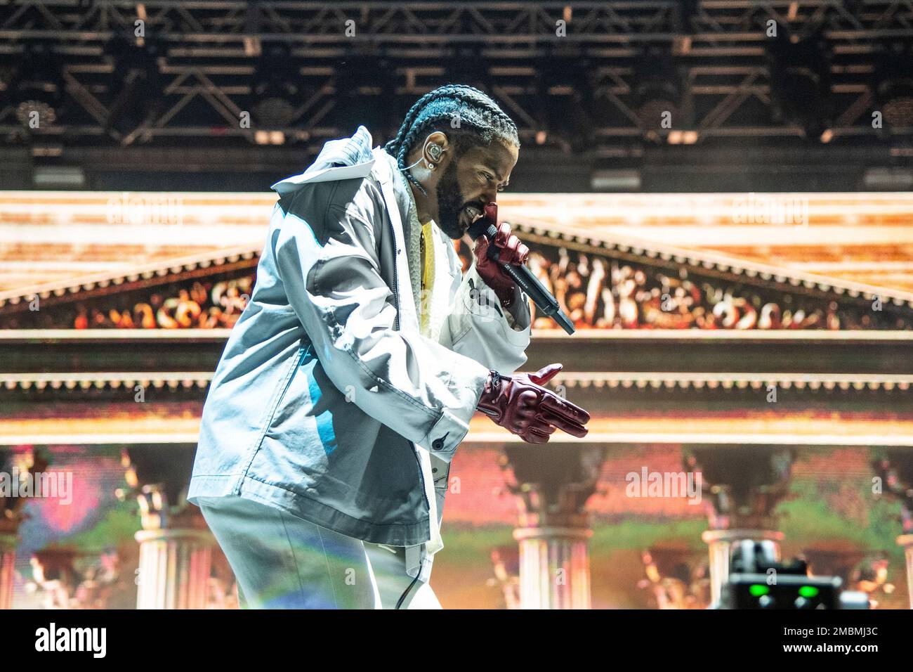 Big Sean performs at the Coachella Music & Arts Festival at the Empire ...