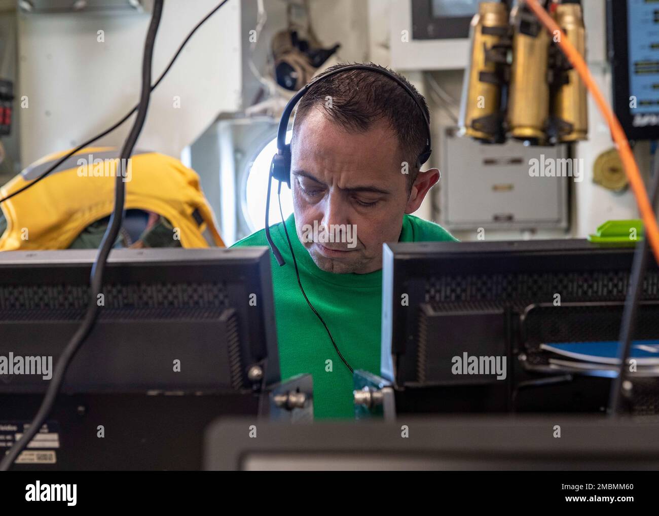 U s navy lt cmdr jason hi-res stock photography and images - Alamy
