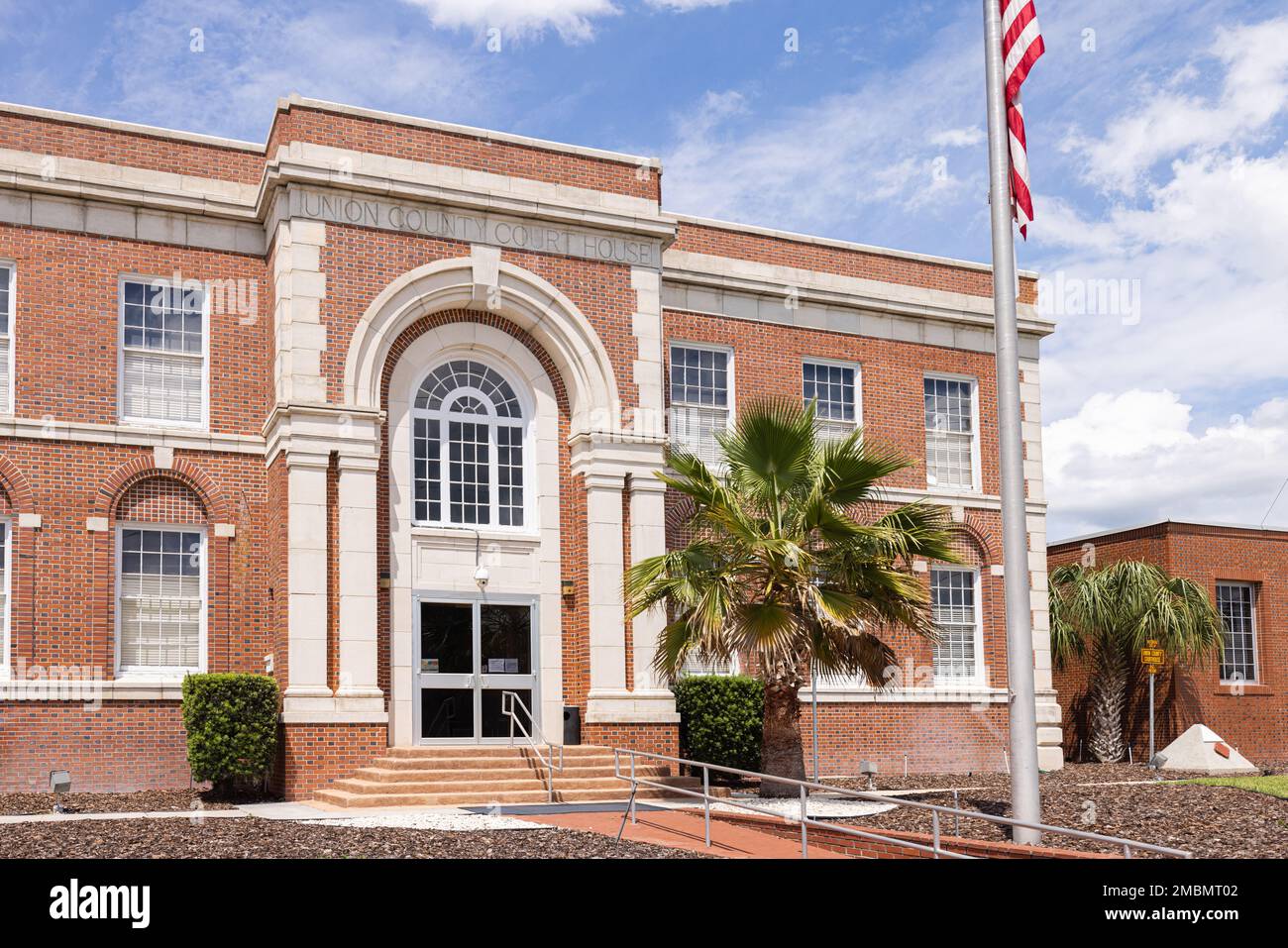 Lake Butler, Florida, USA - April 16, 2022: The Union County Courthouse ...