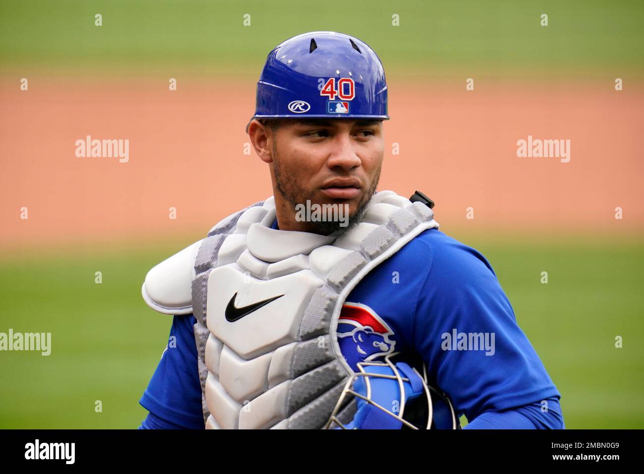 Chicago Cubs catcher Willson Contreras takes the field in the first ...